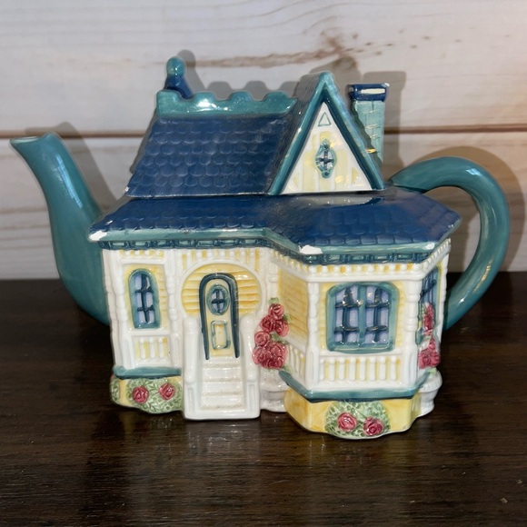 Cracker Barrel | Art | Vintage Cracker Barrel Victoria House Ceramic ...